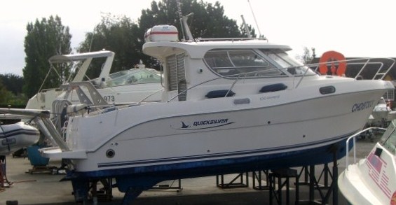 QUICKSILVER 700 WEEKEND 150HP DIESEL 20h Neuf